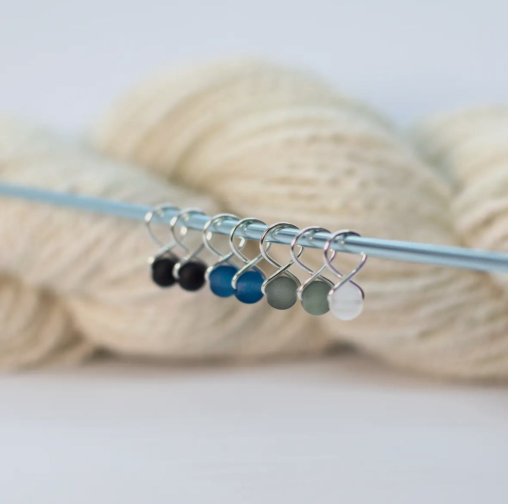 Blue Bird Makery - Small Snag-Free Stitch Markers – Strikke Yarn & Supply